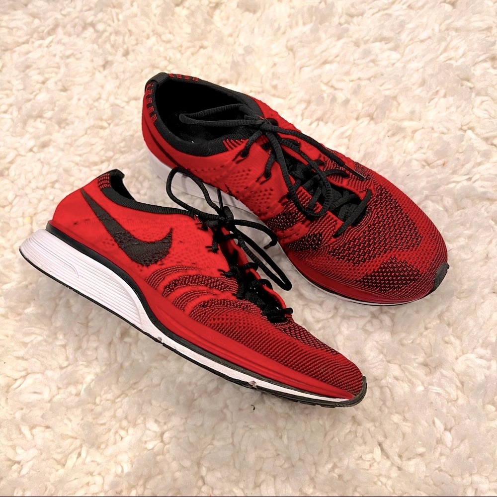 Nike Flyknit Red Trainers - Gem